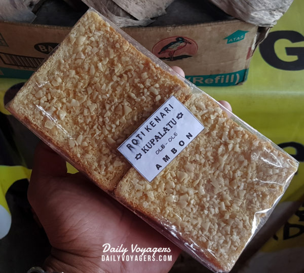 Roti Kering Kenari - DAILY VOYAGERS