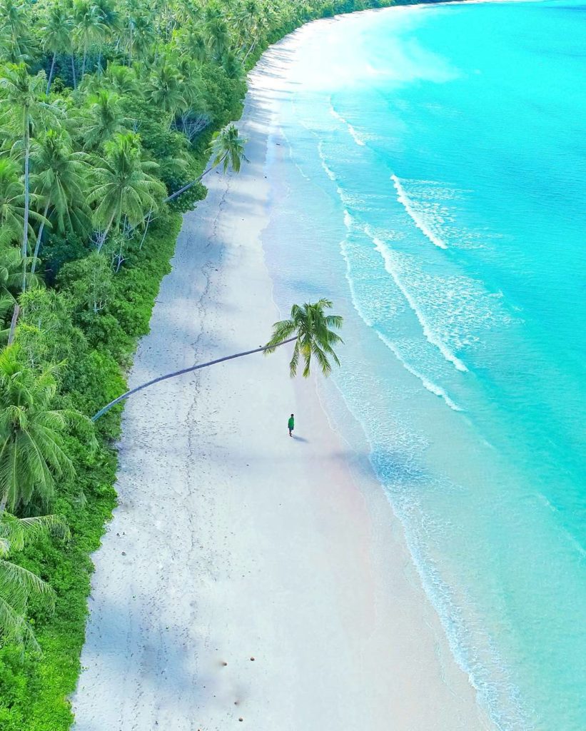 6 Pantai Cantik di Pulau Kei Kecil & Sekitarnya yang Wajib Dikunjungi