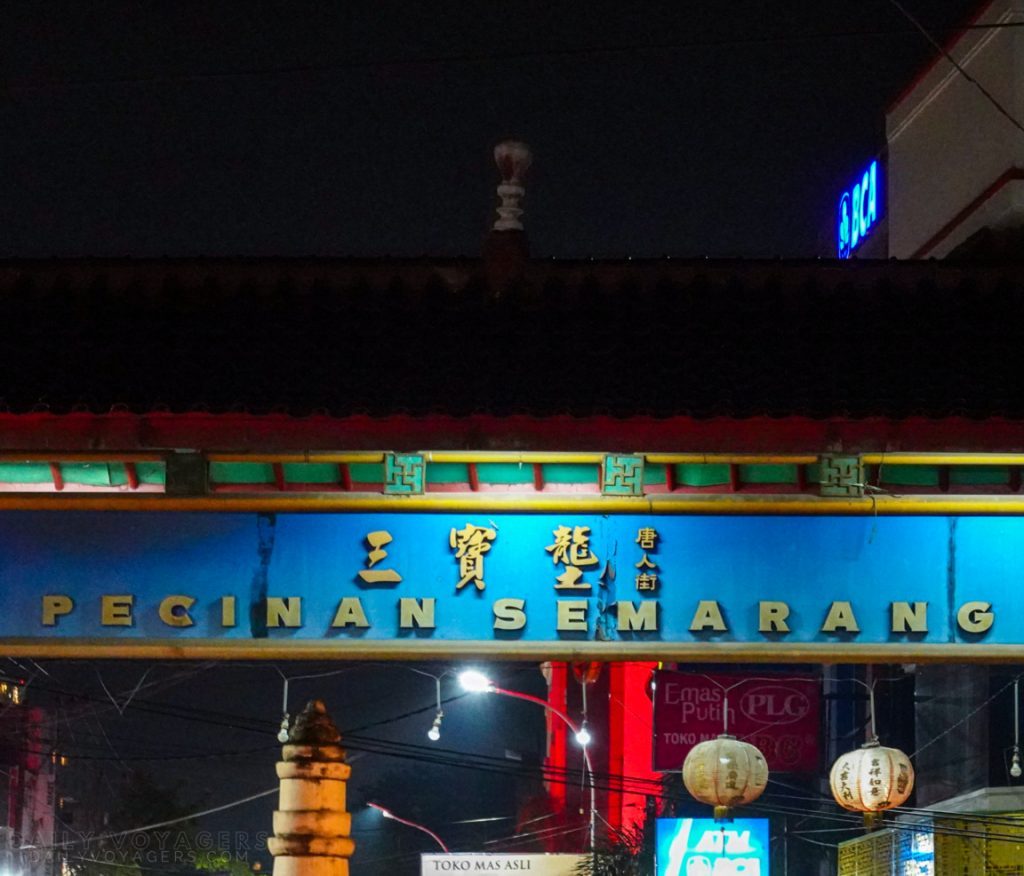Malam Mingguan Kenyang dan Nikmat di Pasar Semawis